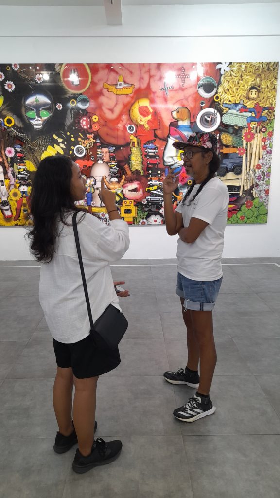 Dunia Tempelan Angki Purbandono dan Fotografi yang Agak Laen – senirupa.id